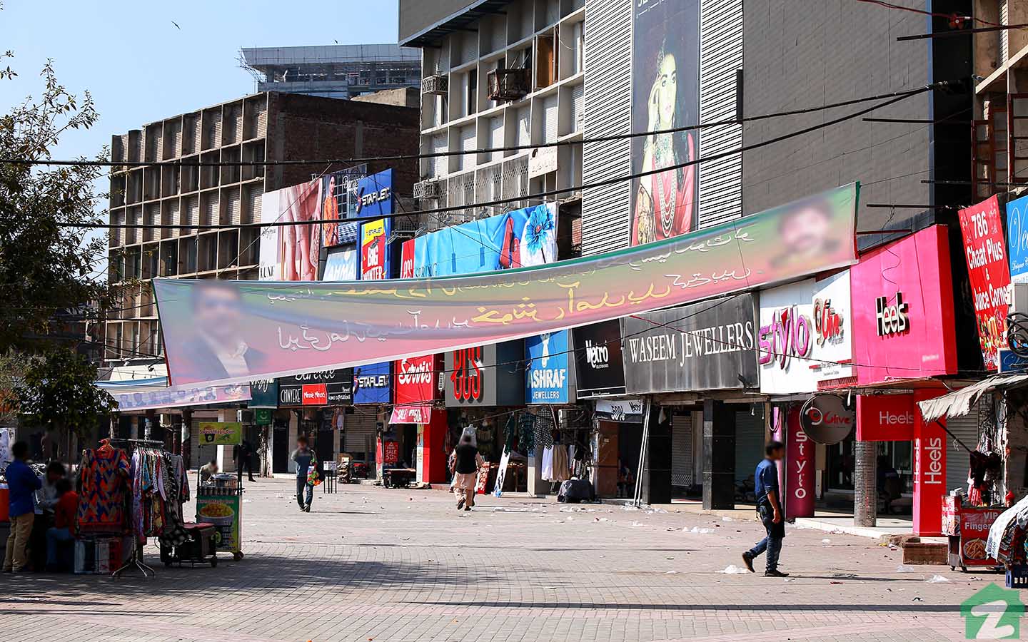 7 Top Street Markets of Lahore for Your Shopping Sprees | Zameen Blog
