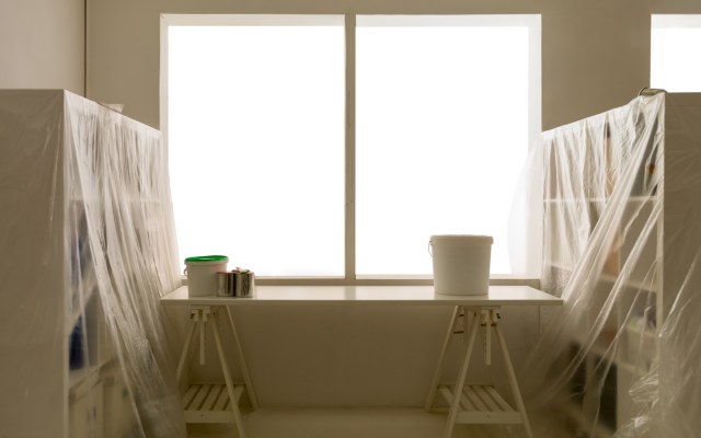 Spray Paint Your Walls for a New Look | Zameen Blog