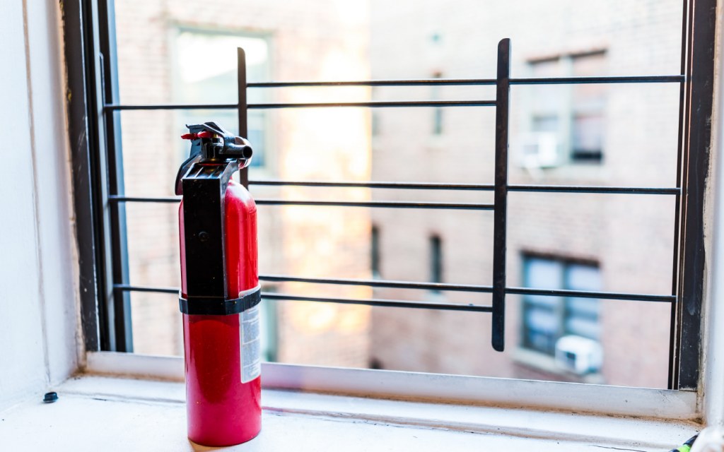 Grease Fire: Causes & Prevention Measures | Zameen Blog
