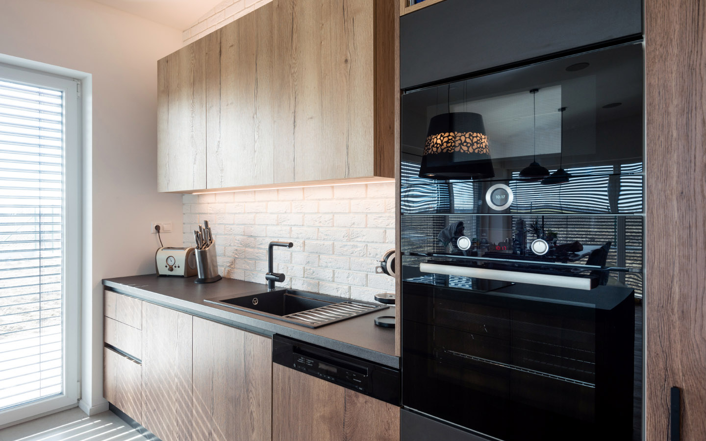 7 Timeless Kitchen Design Ideas That Never Look Outdated | Zameen Blog