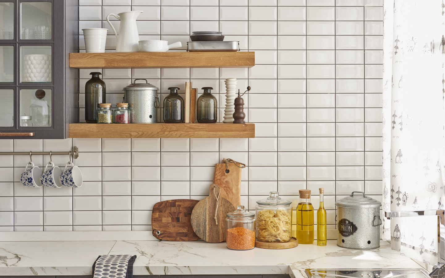 7 Timeless Kitchen Design Ideas That Never Look Outdated | Zameen Blog