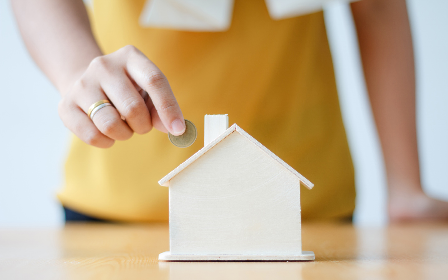 10 Smart Tips to Manage Your Home Budget | Zameen Blog
