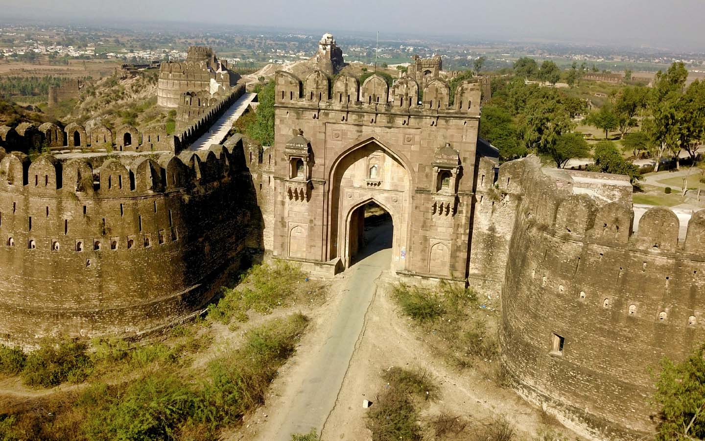 List of Historical Forts in Pakistan That You Must Visit | Zameen Blog