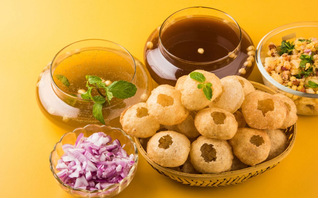 Best Street Foods in Karachi and Where to Find Them | Zameen Blog