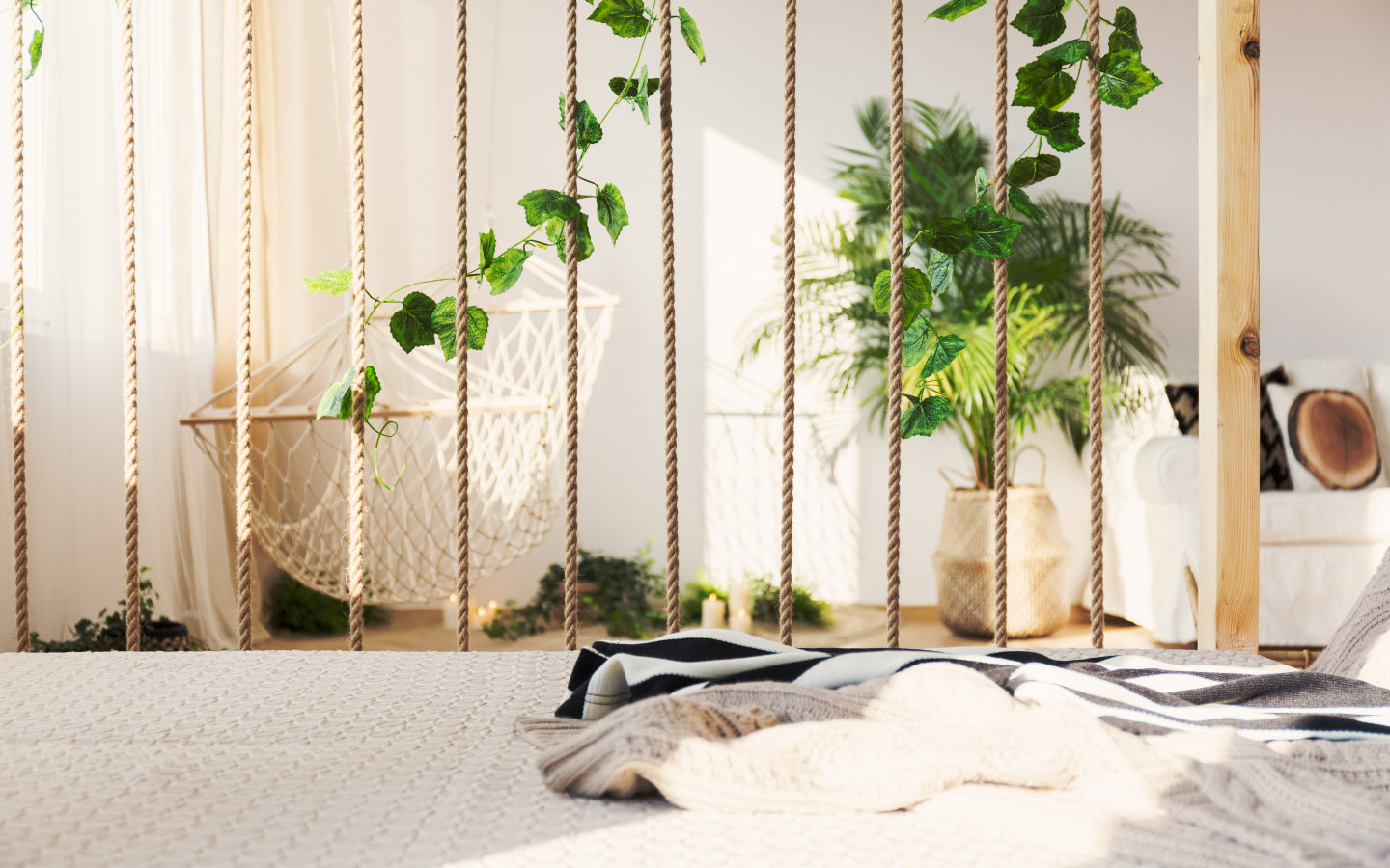 Ways to Decorate Your Studio Apartment to Make it Look Bigger | Zameen Blog