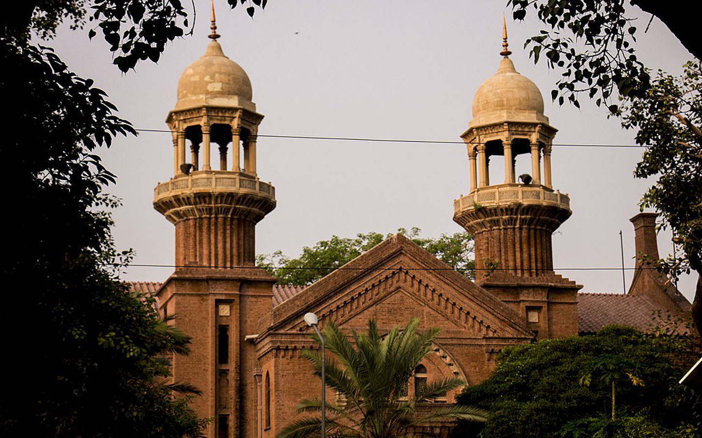 10 Major Buildings & Government Offices in Lahore | Zameen Blog