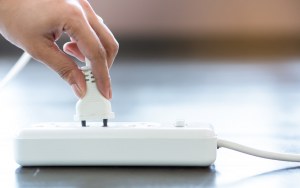 8 Safety Tips for Rainy Season Everyone Must Follow | Zameen Blog