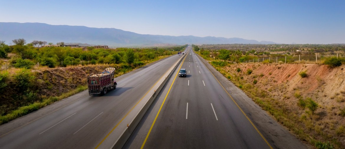 Motorways in Pakistan: Route, Total Length & More! | Zameen Blog