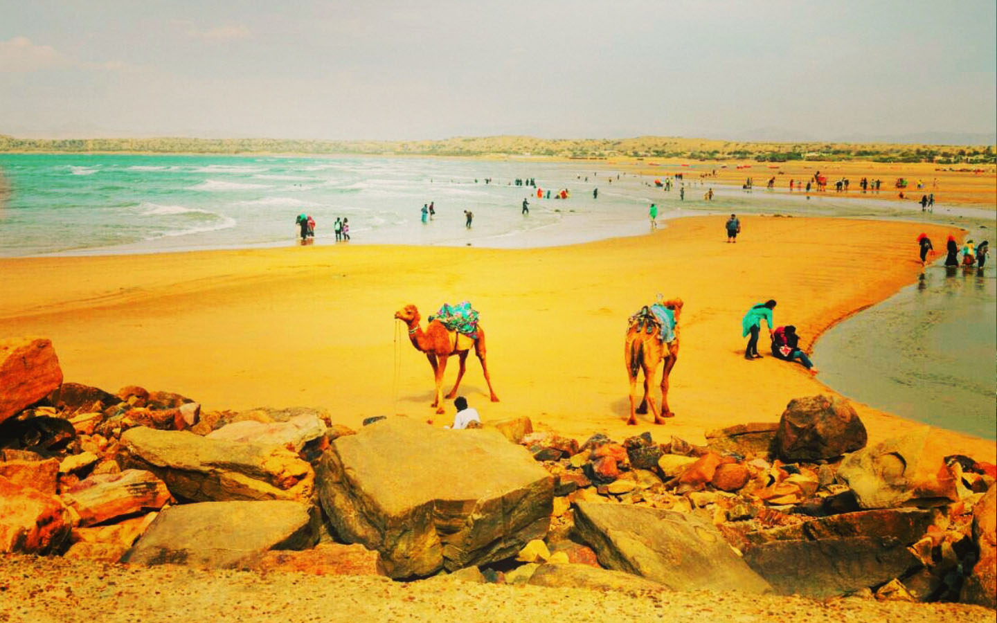 Gadani Beach in Balochistan: A Complete Travel Guide | Zameen Blog