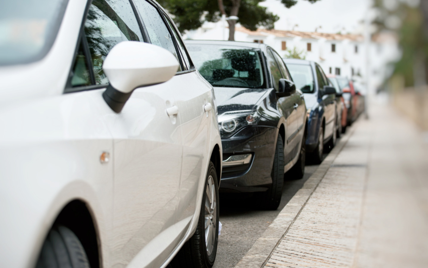 Pros and Cons of Buying a Corner House | Zameen Blog