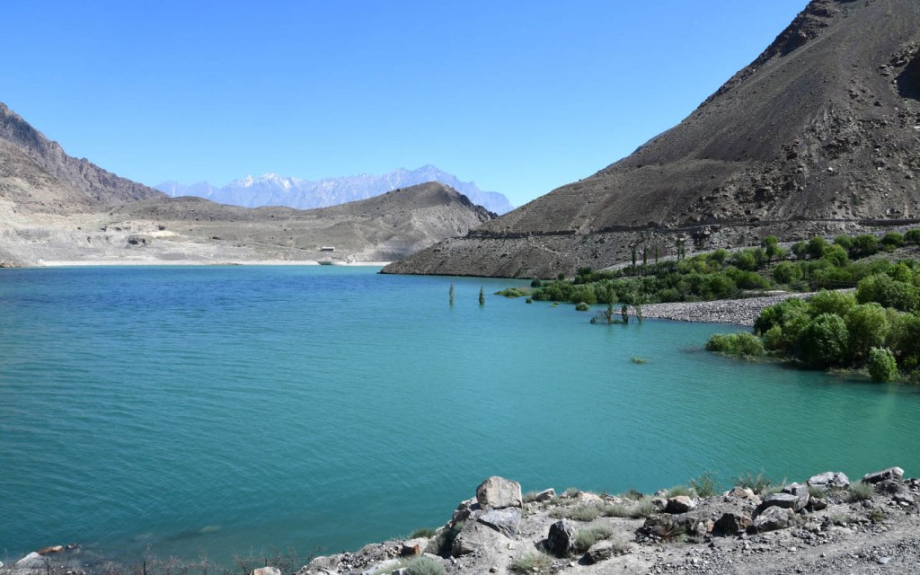 15 of the Most Beautiful Lakes in Pakistan | Zameen Blog