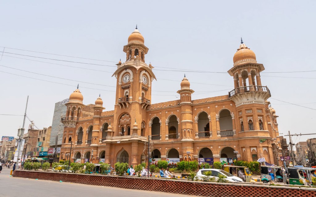 Travel Guide to Multan: Shrines, Historical Places & More | Zameen Blog