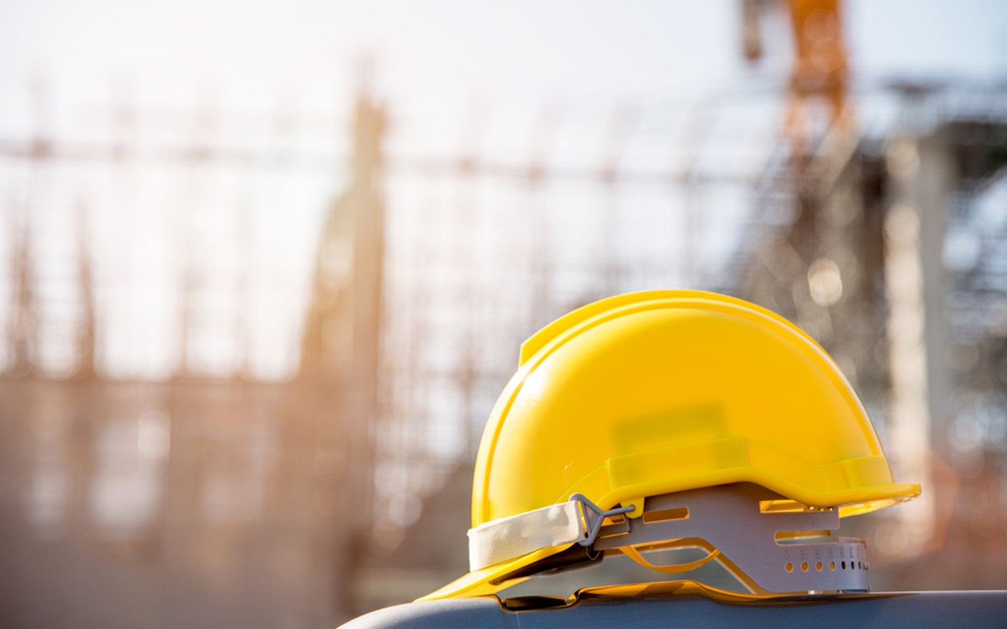 Important Safety Tips for Visiting Construction Sites | Zameen Blog