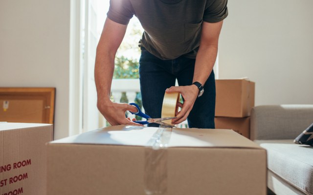 Ultimate Packing Supplies’ Checklist for a Move | Zameen Blog