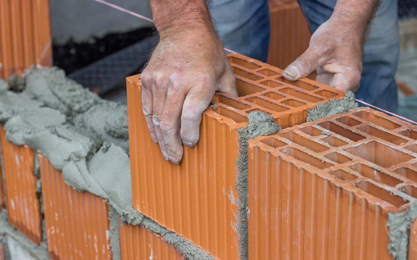 Eco-Friendly and Affordable Alternates for Bricks in Pakistan | Zameen Blog