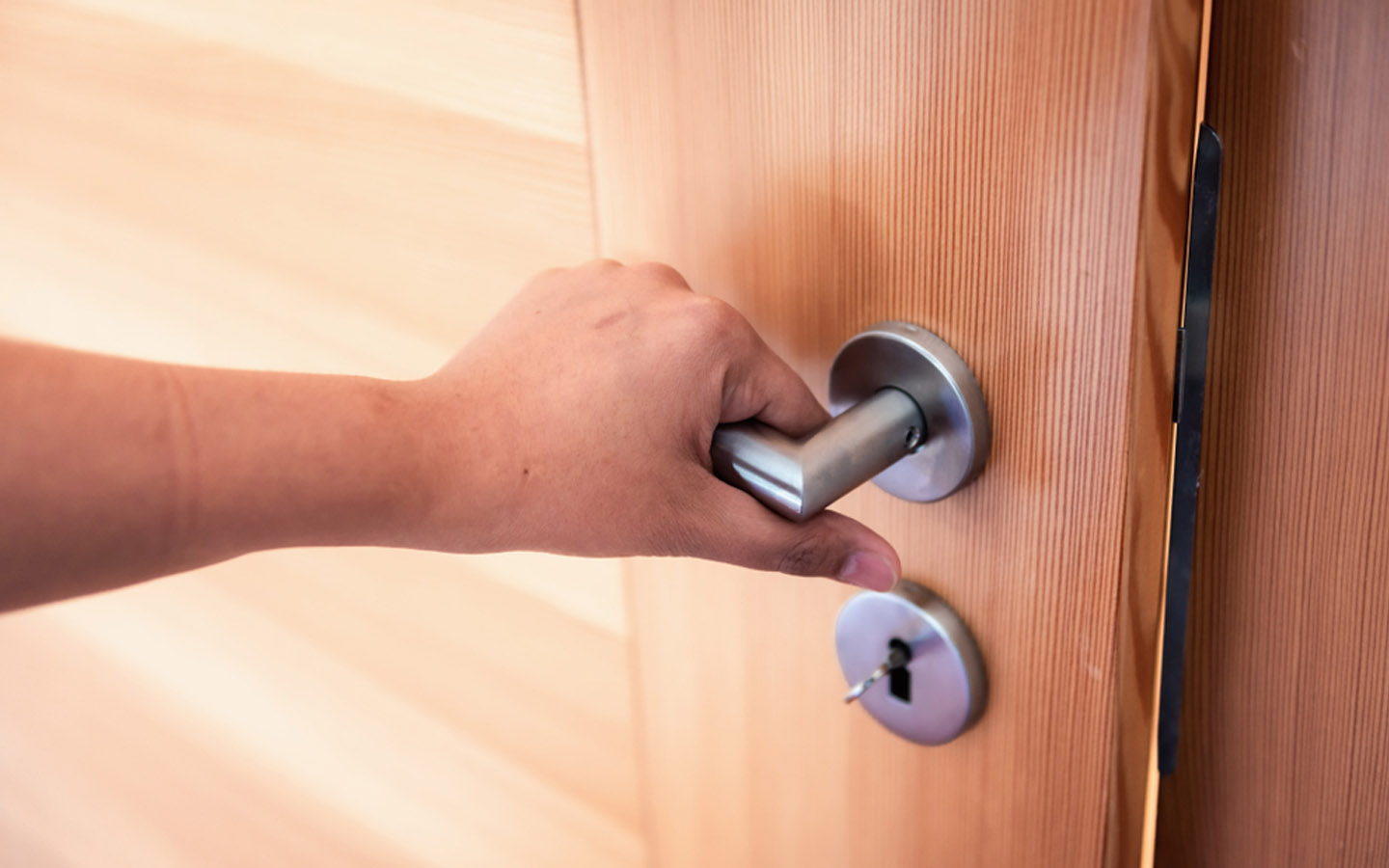 Emergency Evacuations Dos and Don’ts | Zameen Blog