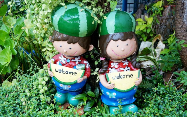 Best Garden Decorations and Ornaments for Your Lawn Decor