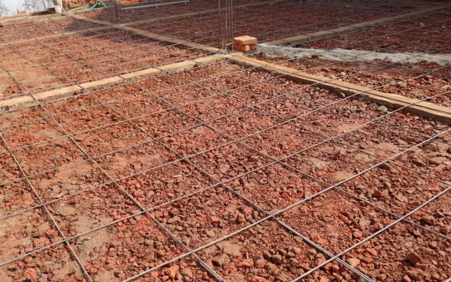 Plinth in Construction: Purpose, Application & More! | Zameen Blog