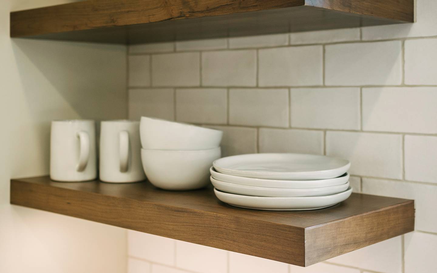 Best Ideas to Install DIY Floating Shelves | Zameen Blog