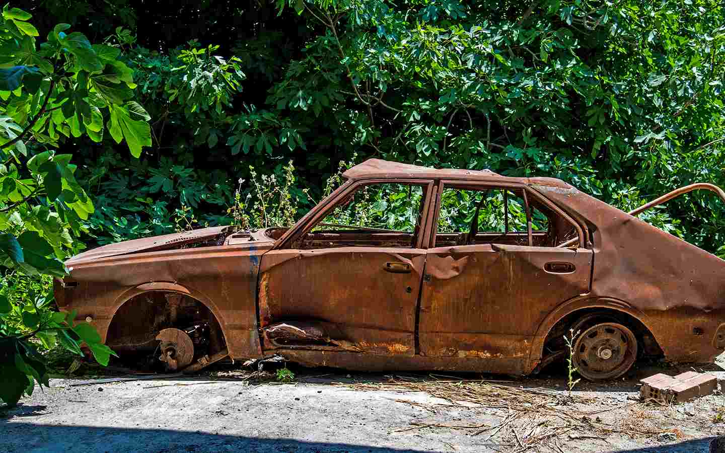 Tips To Protect Your Car From Rusting & Harmful Air Pollutants | Zameen ...