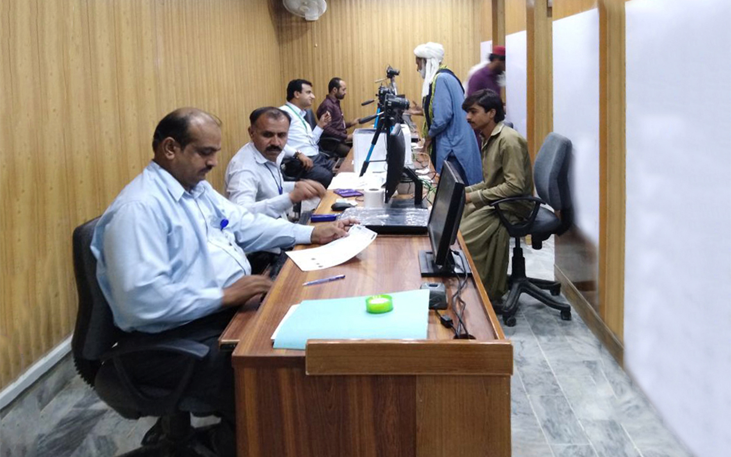 Explore Your Nearest NADRA Offices in Multan